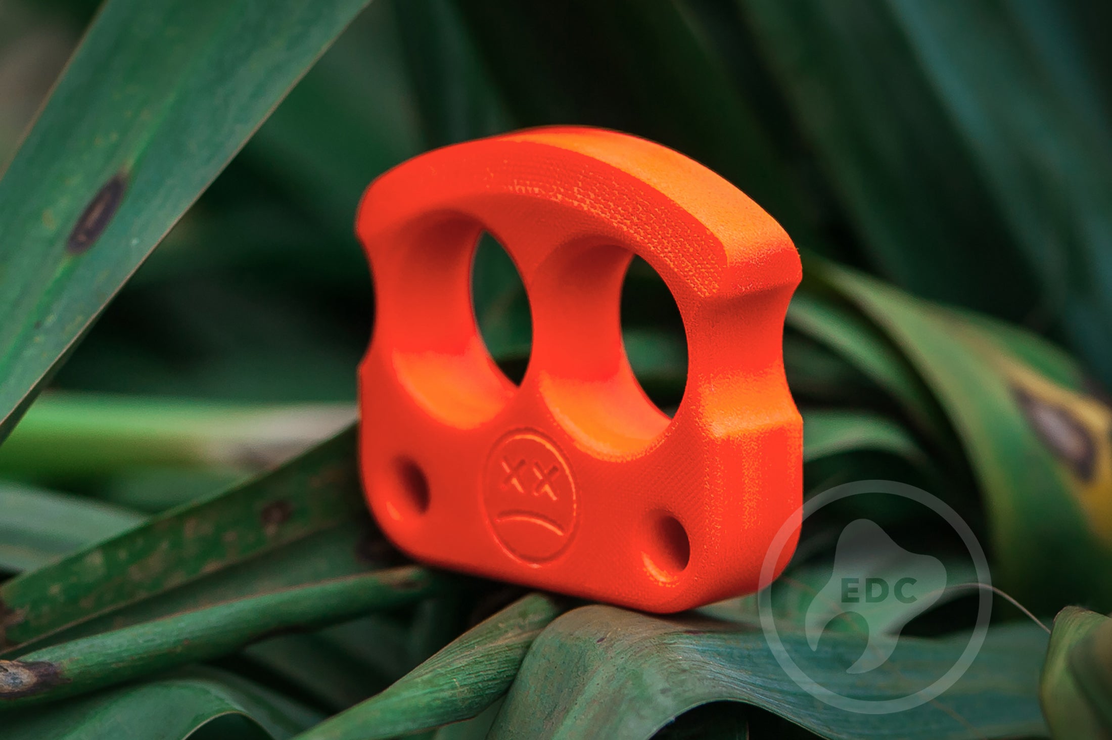 2 Finger Brass Knuckles DFK 01 Orange Micarta – EDCCraft