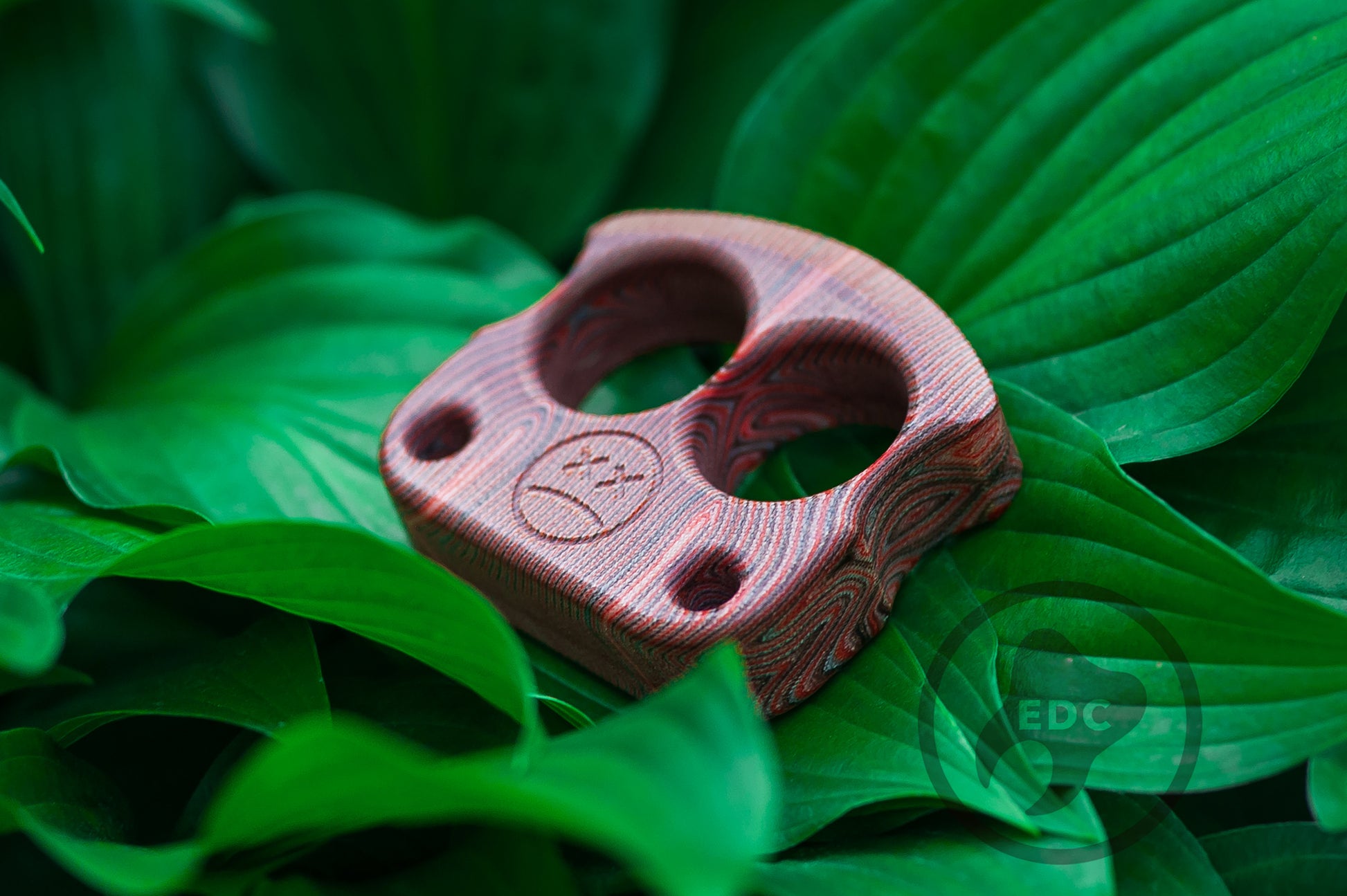 2 Finger Brass Knuckles DFK 01 Micarta Eco Wood Red – EDCCraft