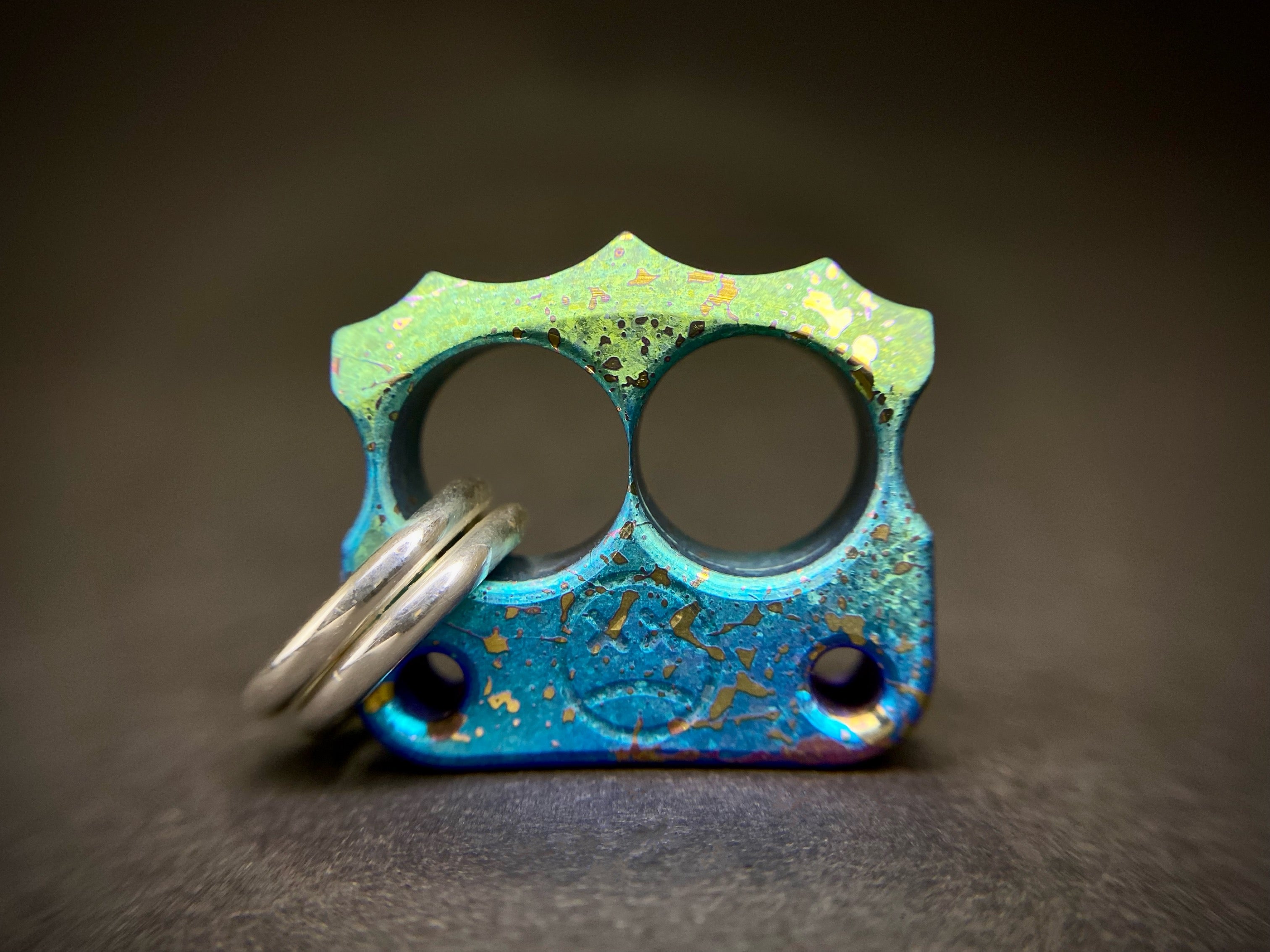 Men Pendant Necklace EDC Knuck DFK 03 Splash Anodized Ti – EDCCraft